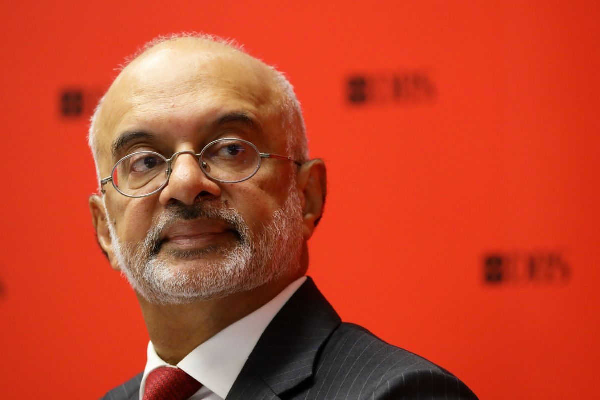 Star Banker Piyush Gupta Creates A Succession Dilemma For Dbs